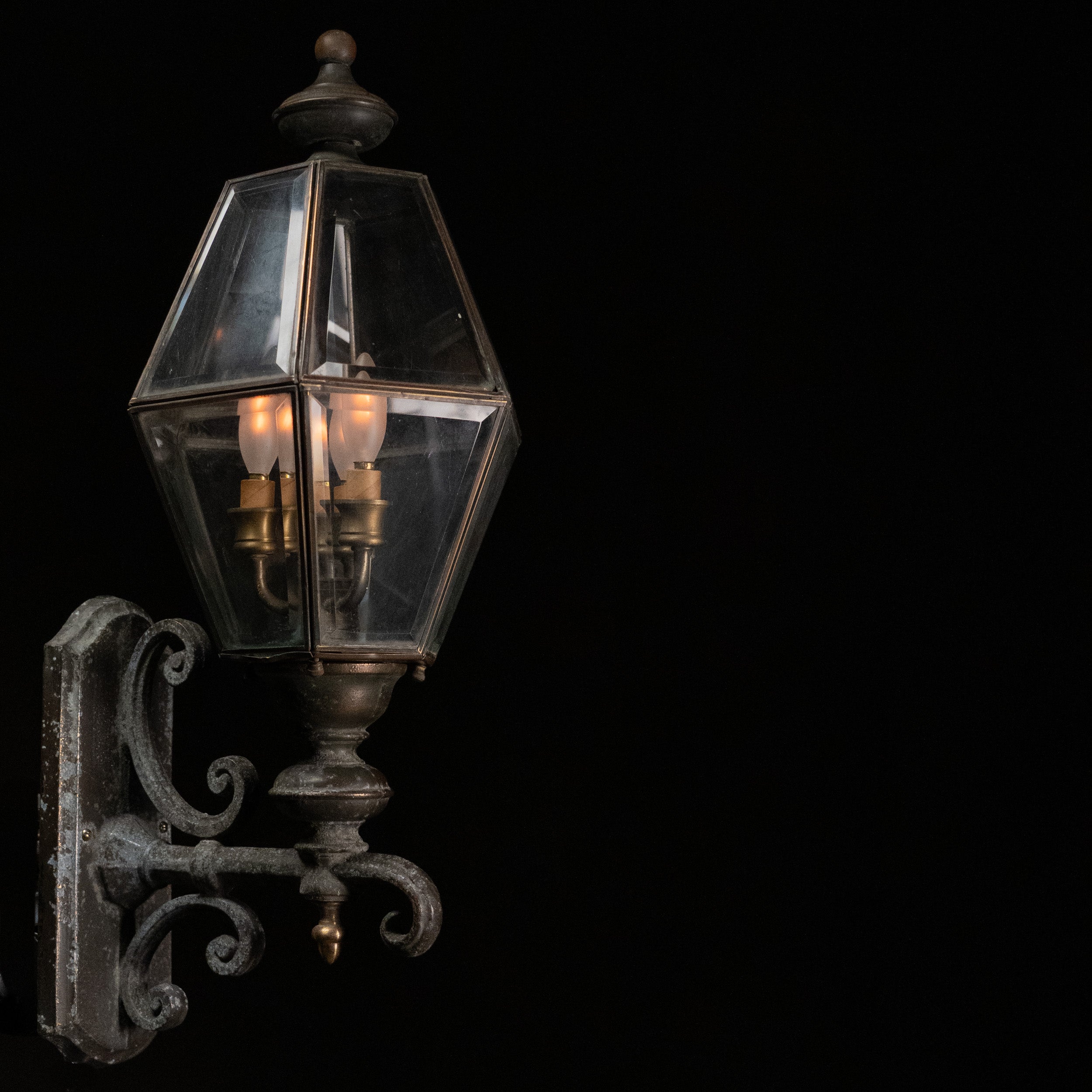 1910 Cast Bronze Finish Lantern Sconce