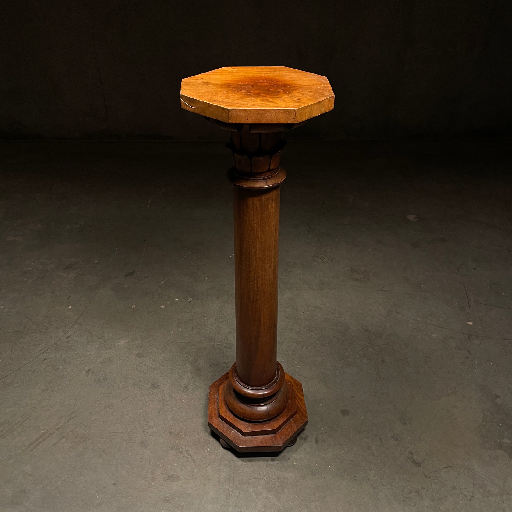 Circa 1900 English Oak Display Plant Stand Plinth