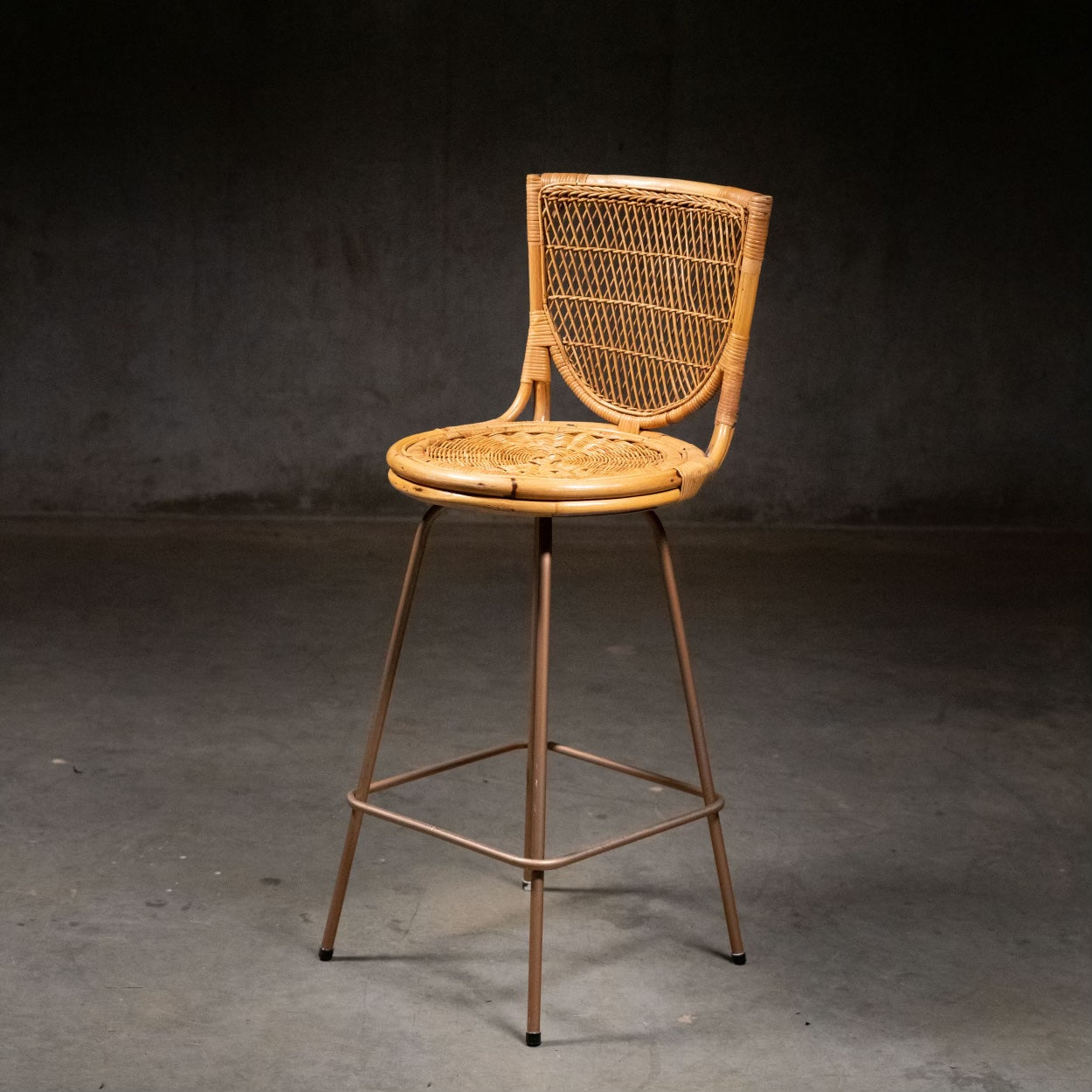 Set of four MCM DANNY HO FUNG RATTAN counter stools – Scott Landon ...