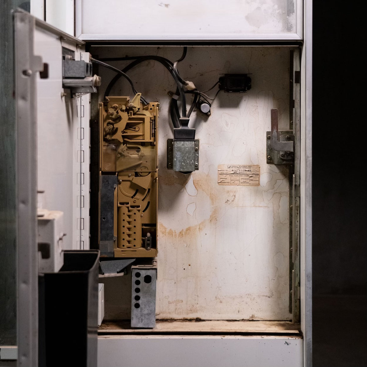 1960 Pepsi VENDORLATOR COIN OP MACHINE – Scott Landon Antiques and ...