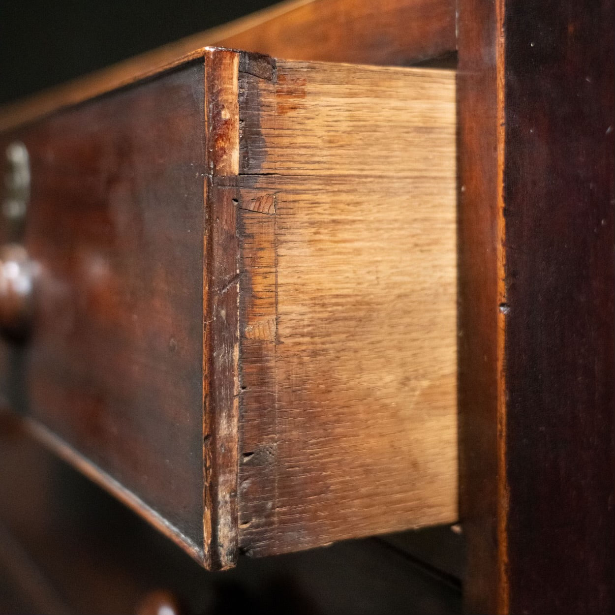 1820 regency English mahogany veneer CHEST OF DRAWERS – Scott Landon ...