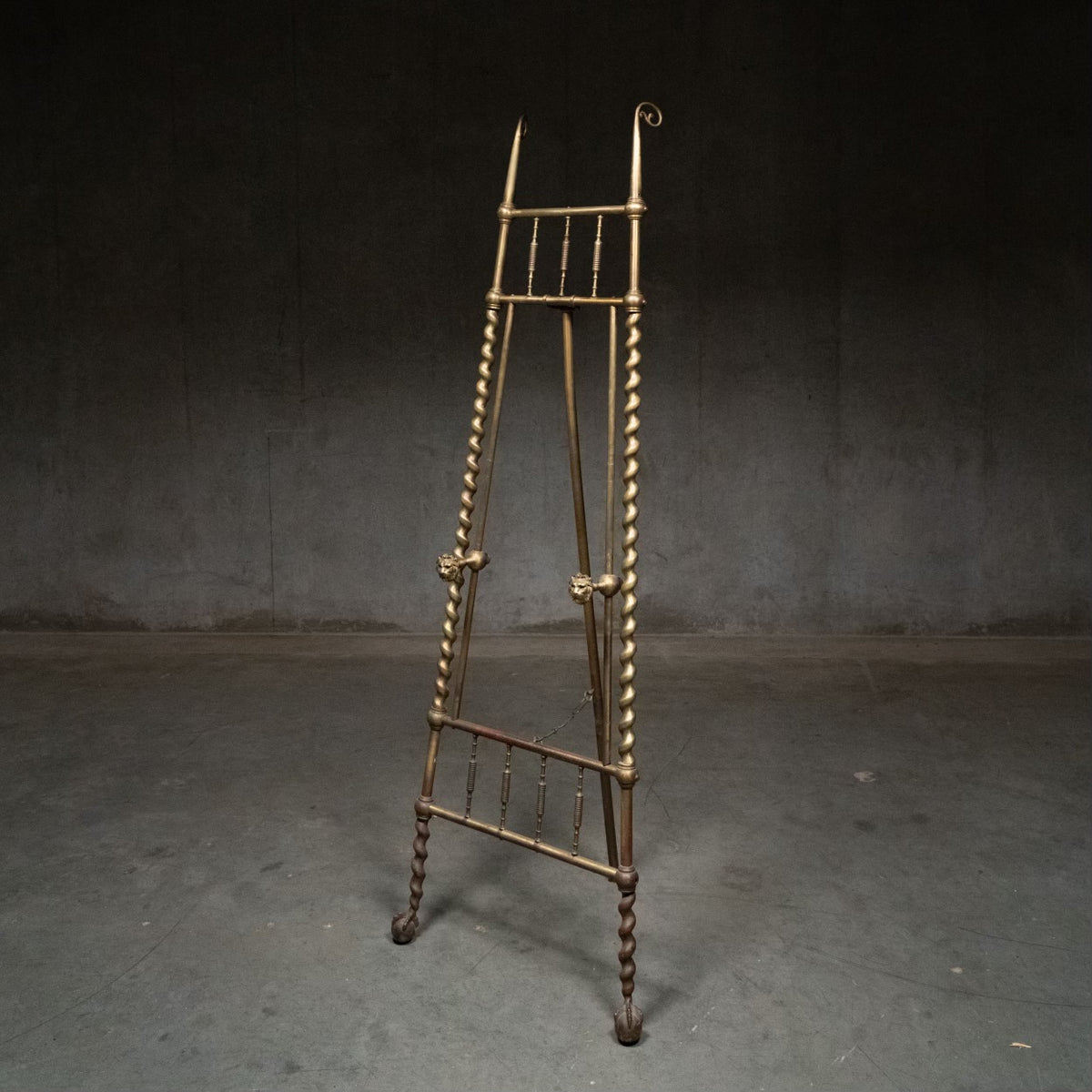 Victorian English brass easel – Scott Landon Antiques and Interiors